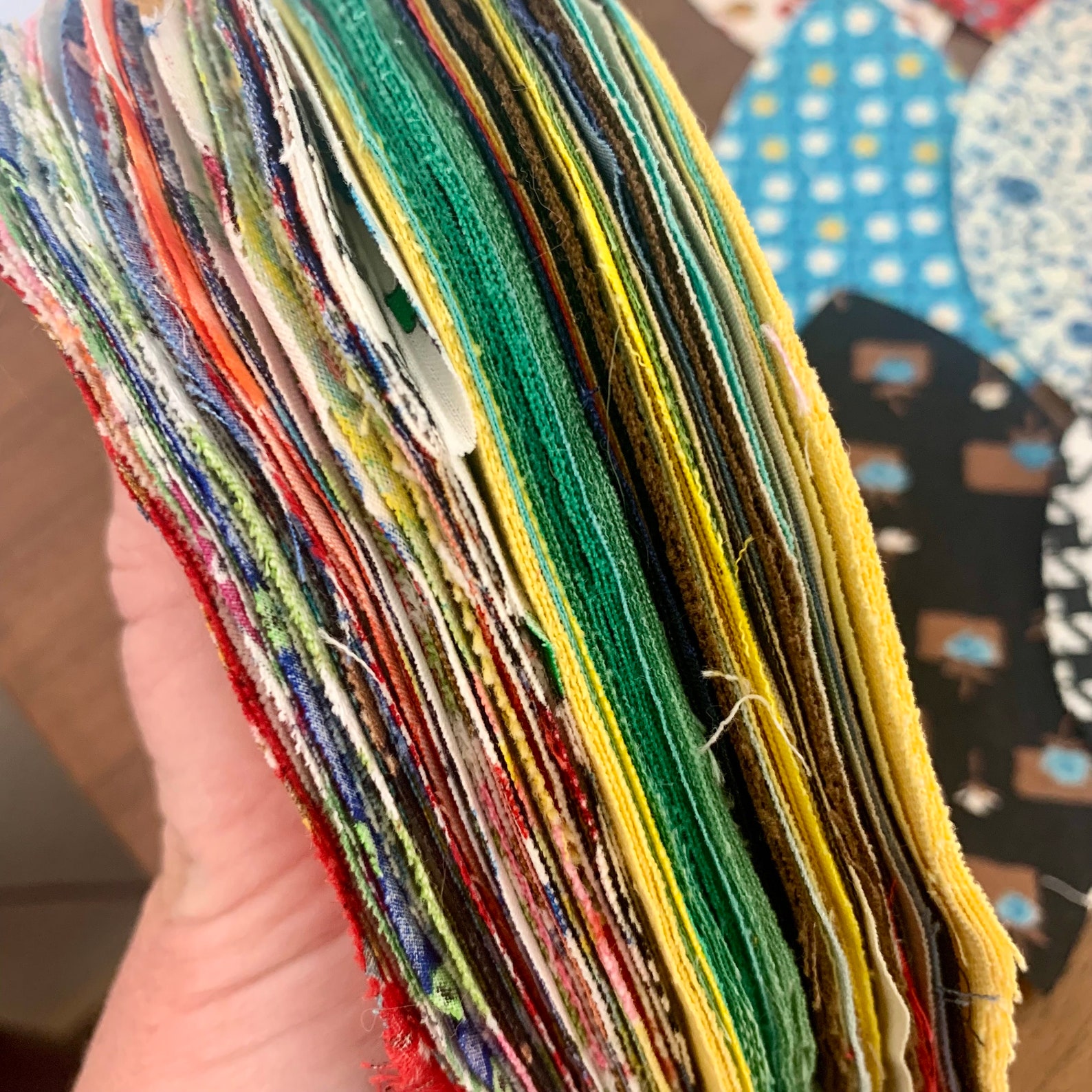 Vintage Petal Quilt Pieces Vintage Calico Fabric Quilt Pieces Vintage ...