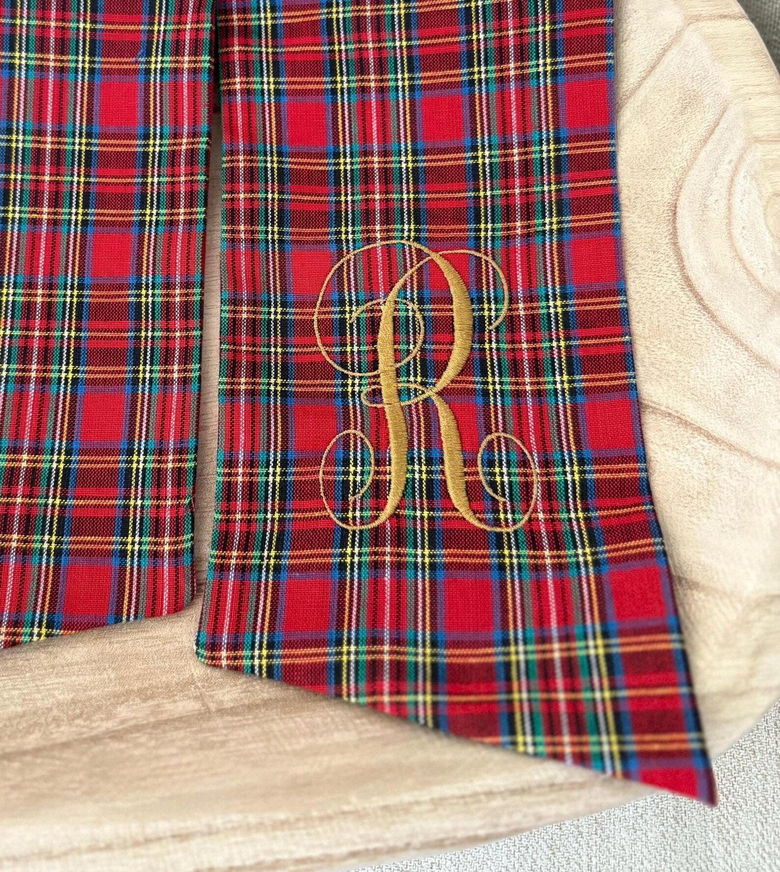 Christmas Wreath Sash With Optional Embroidered Initial - Etsy