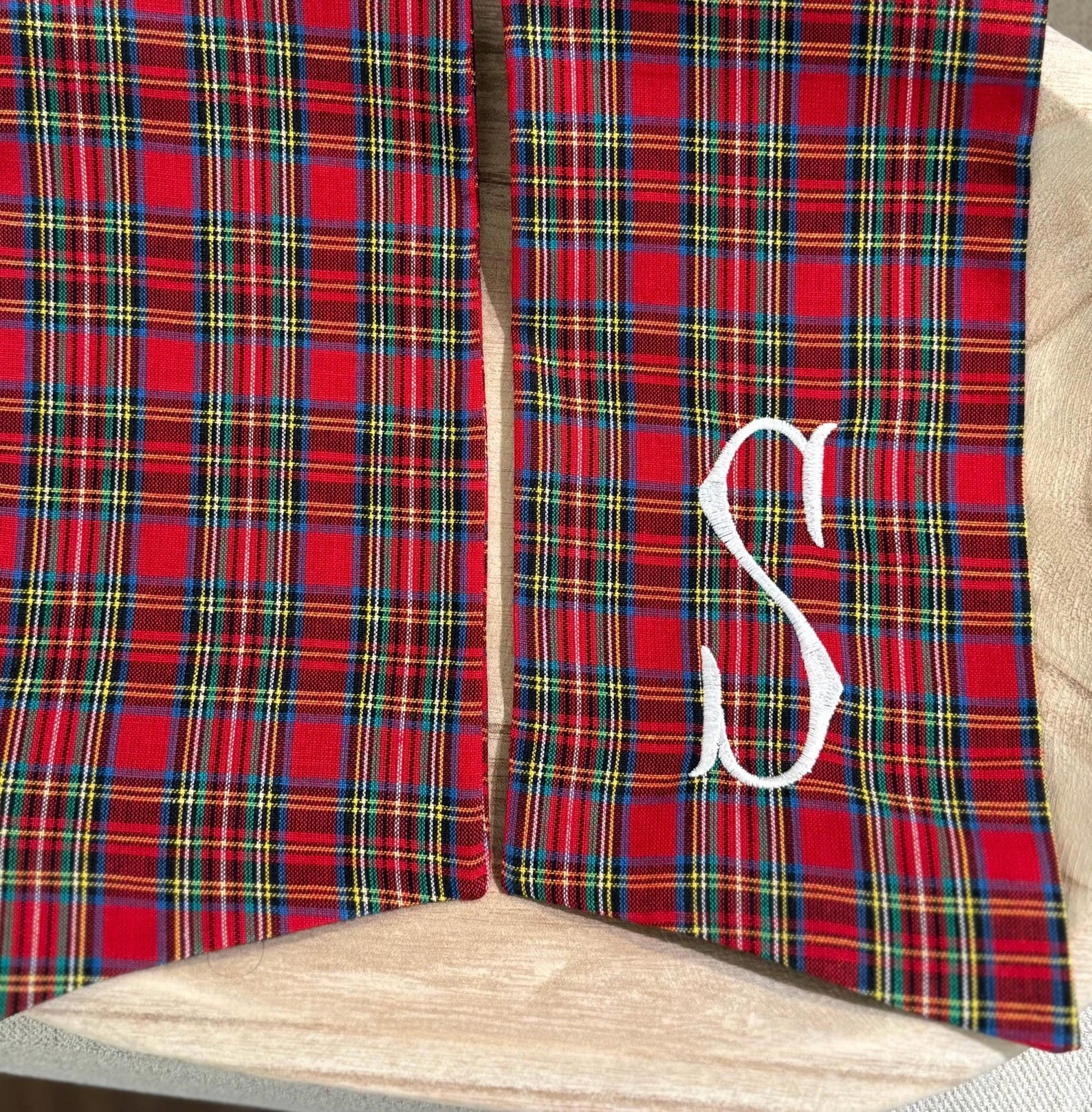 Christmas Wreath Sash With Optional Embroidered Initial - Etsy