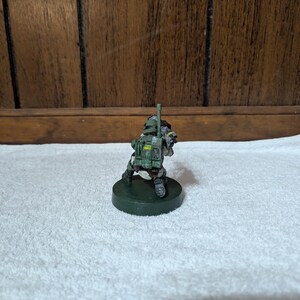 Masked Halo UNSC Marine Figurine Custom Hand Painted - Kneeling Pose ...