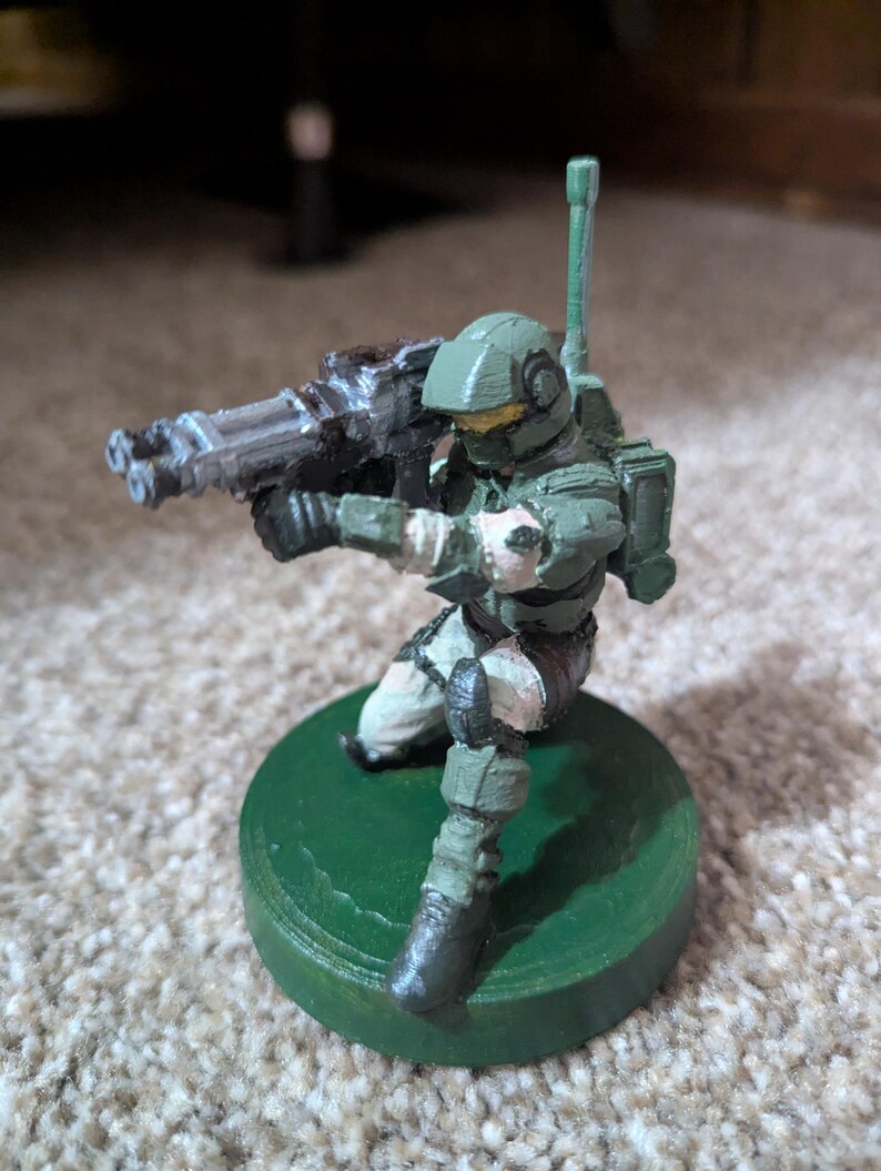 Masked Halo UNSC Marine Figurine Custom Hand Painted - Kneeling Pose ...