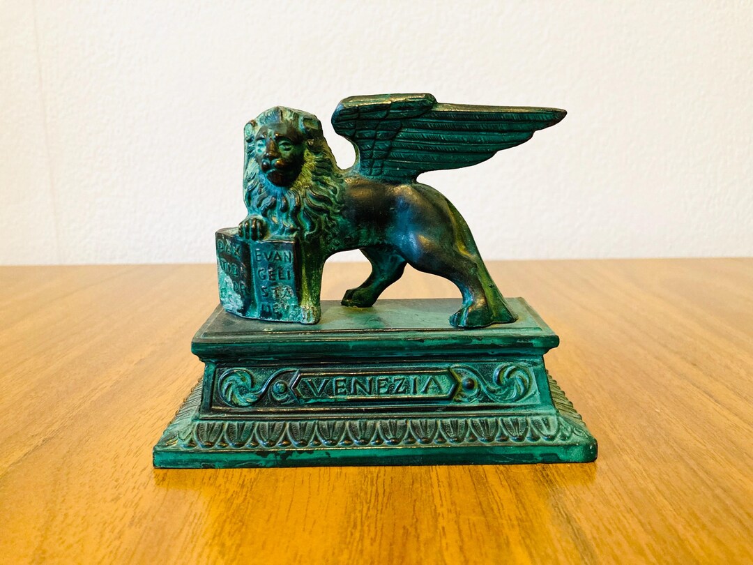 Escultura De Bronce Neoclásica Vintage Del León Alado De San Marcos