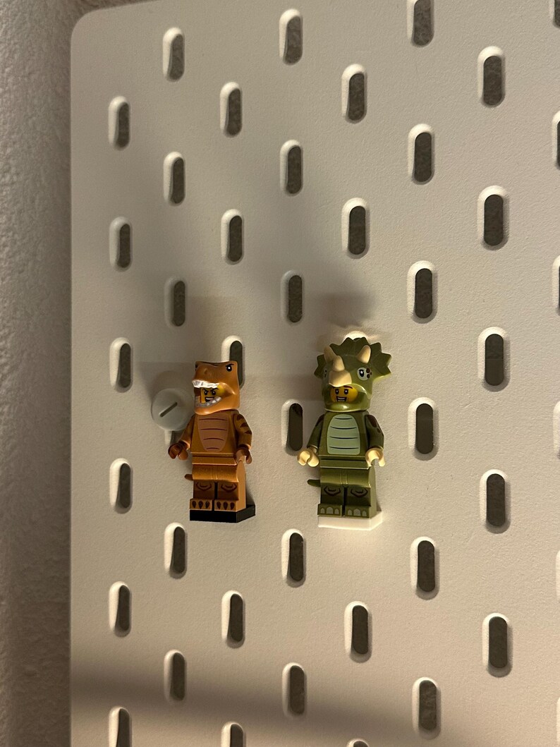 IKEA SKADIS Lego Minifigure Stand | 2-stud 4-stud Display Rack | Wall ...