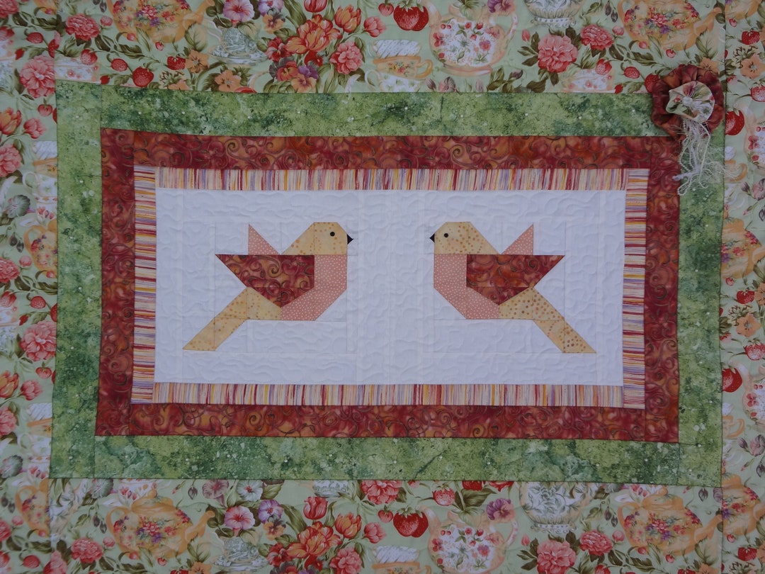 Bird Wall Hanging / Green and Pink Wall Quilt / Wedding Quilt - Etsy