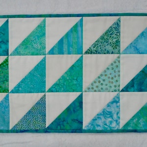 Aqua Table Runner / Quilted Table Runner / Aqua Table Linens - Etsy