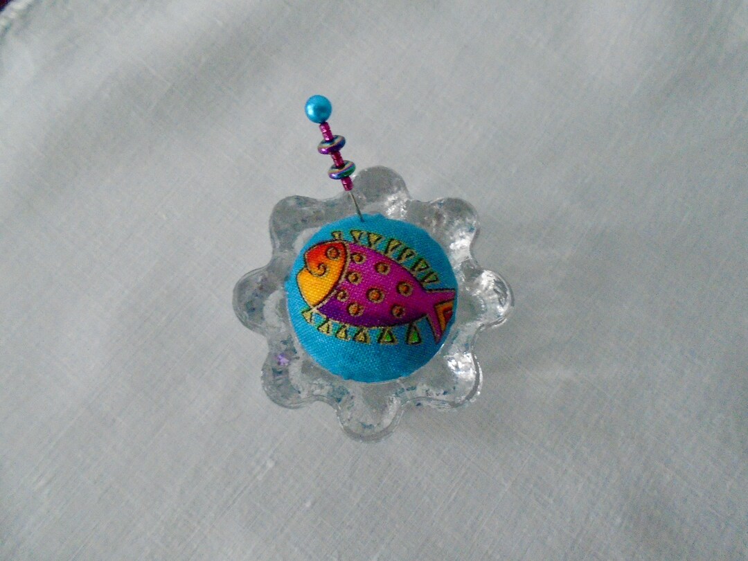 Laurel Burch Fish Pincushion / Fish Pincushion / Salt Cellar Pincushion ...