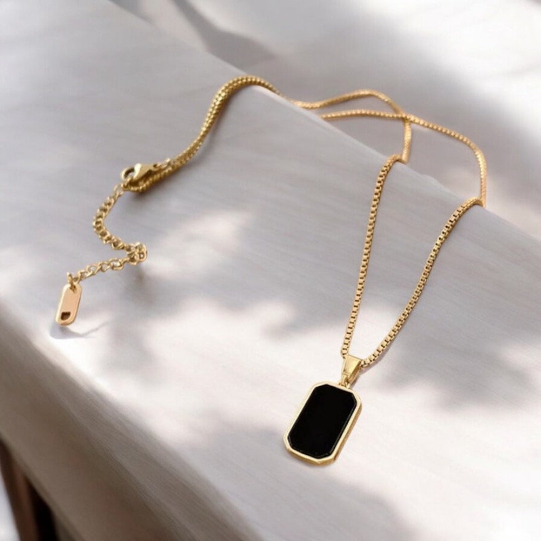 Gold-plated Black Rectangle Pendant Necklace, Black Rectangle Pendant ...