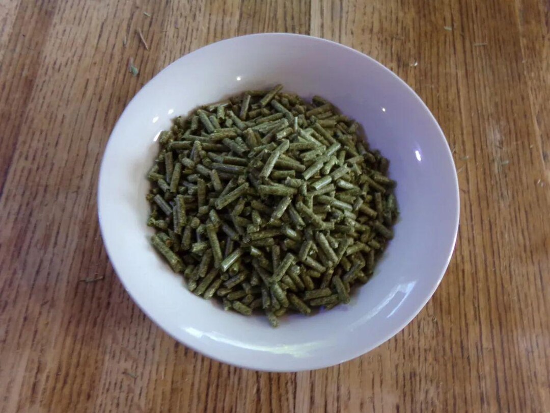 2025- 50/50 Timothy and Alfalfa Mix Pellets 5 Pounds - Etsy
