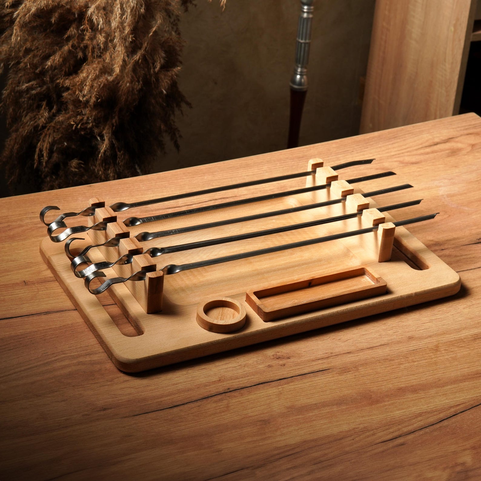 BBQ Serving Board With Skewer Slots and Sauce Holder, Grill Master Gift ...
