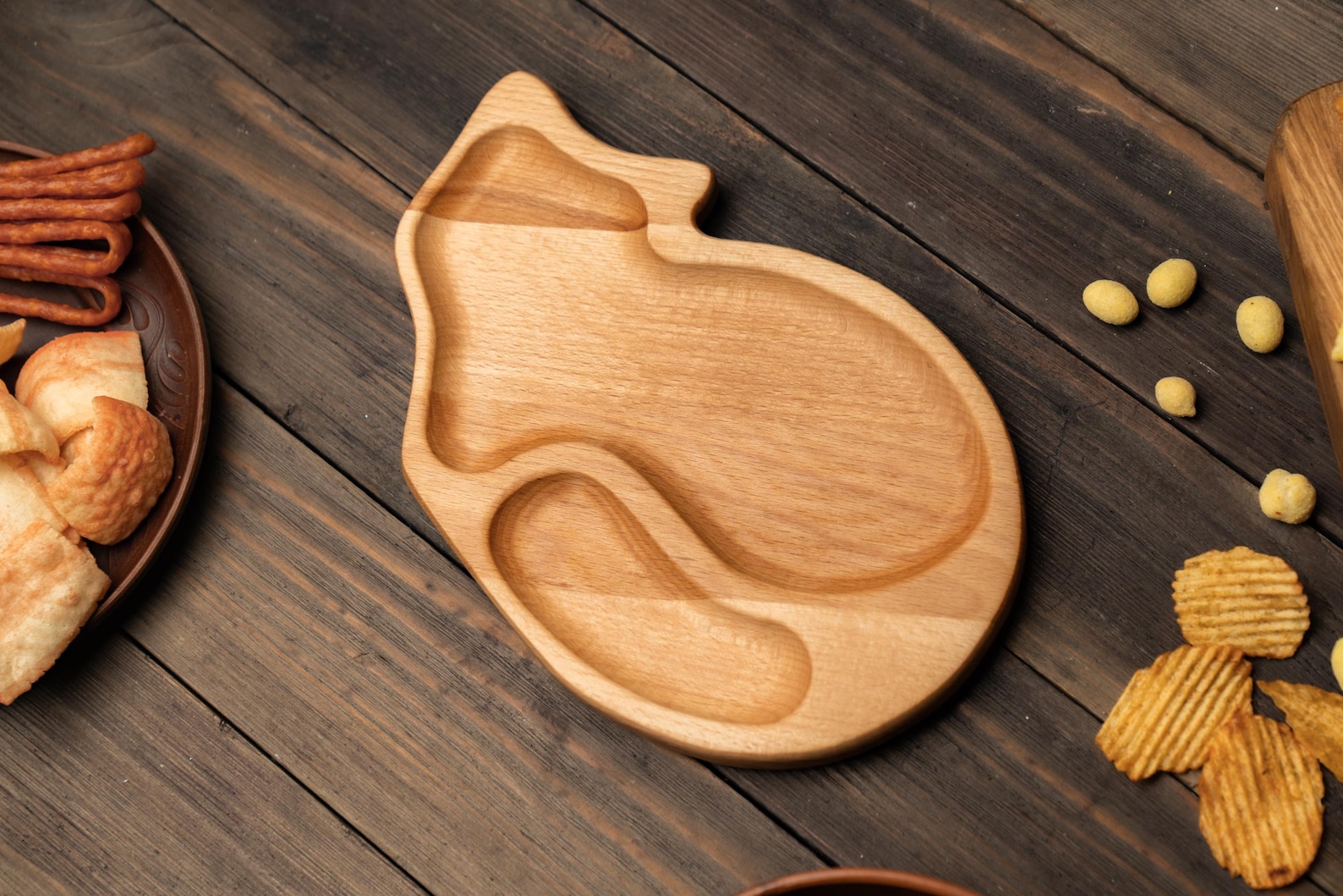 Serving Platter in Cat Shape, Shaped Wooden Plate, Snack Tray, Nuts ...