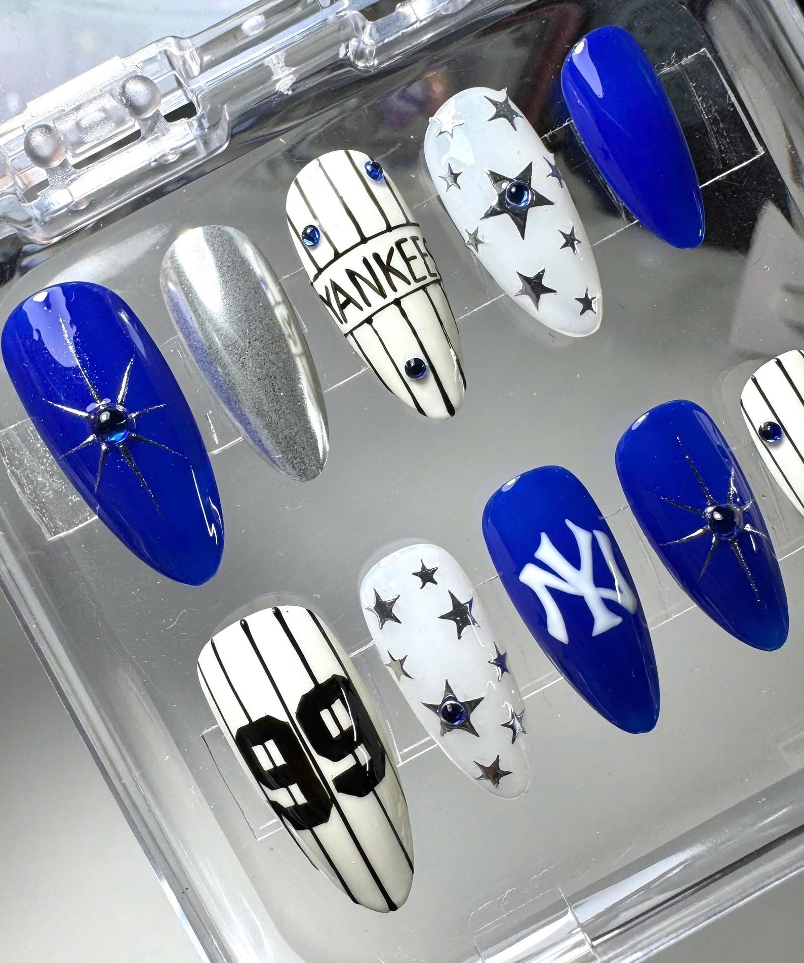 NY Yankees Press-on Nails: Royal Blue Baseball Theme With Star Accents ...