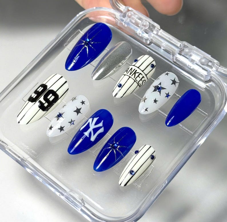 NY Yankees Press-on Nails: Royal Blue Baseball Theme With Star Accents ...