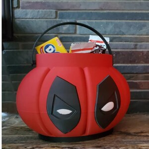 Deadpool Halloween Candy Bucket pumpkin-pool, Deadpool, - Etsy