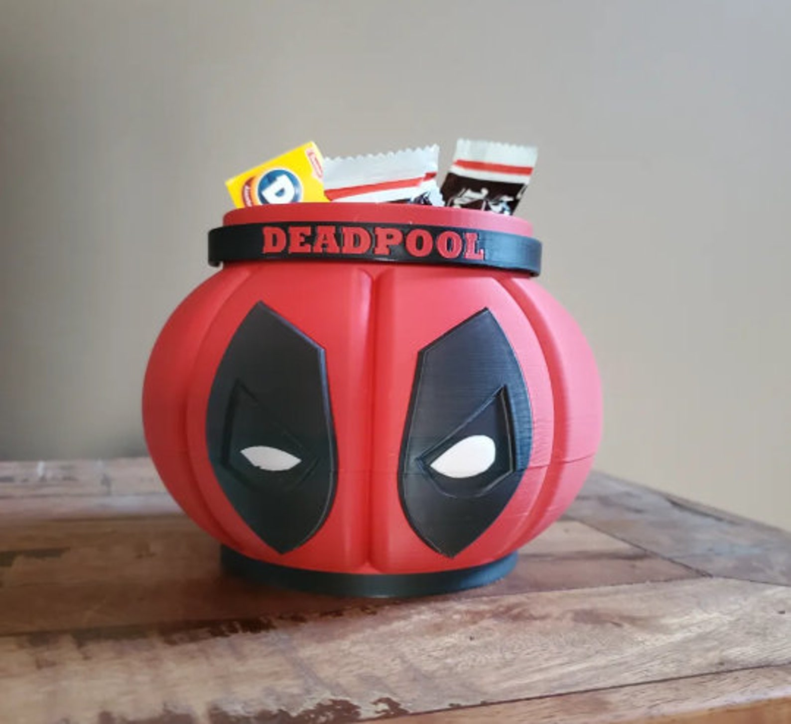 Deadpool Halloween Candy Bucket pumpkin-pool, Deadpool, - Etsy