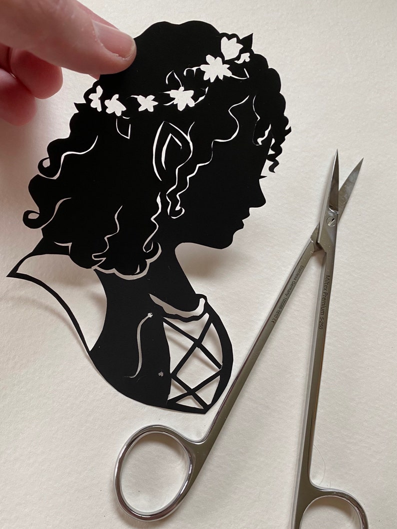 Middle Earth Transformations/ FRAMED Custom Silhouette of You ...