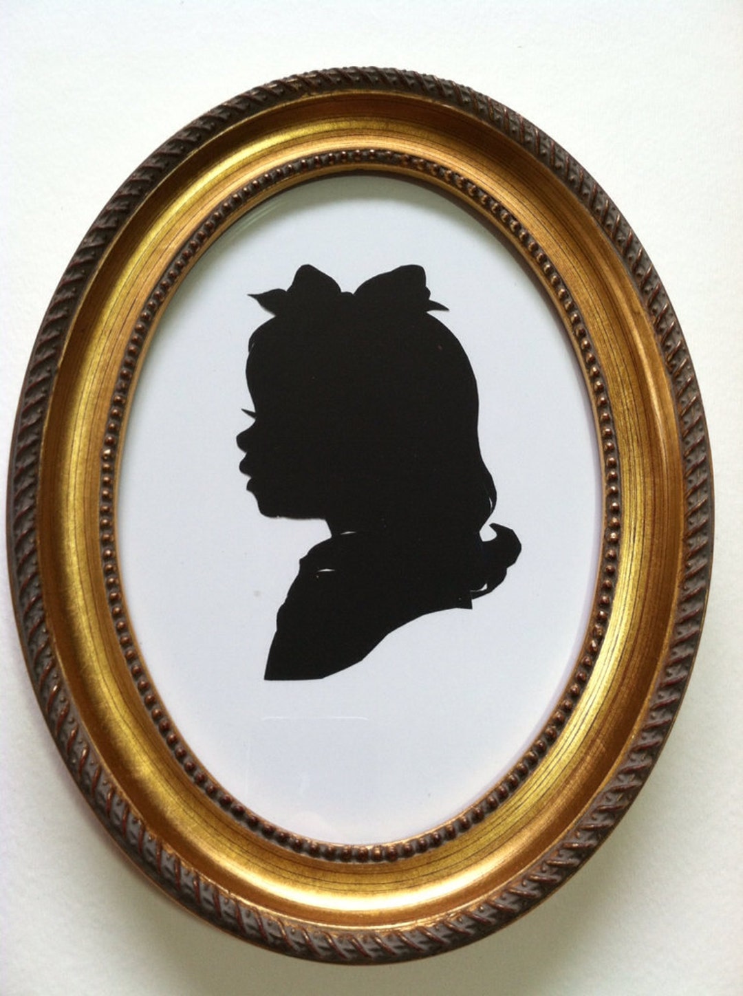 5x7” Inch Gold Oval Wood Frame for Silhouettes - Etsy
