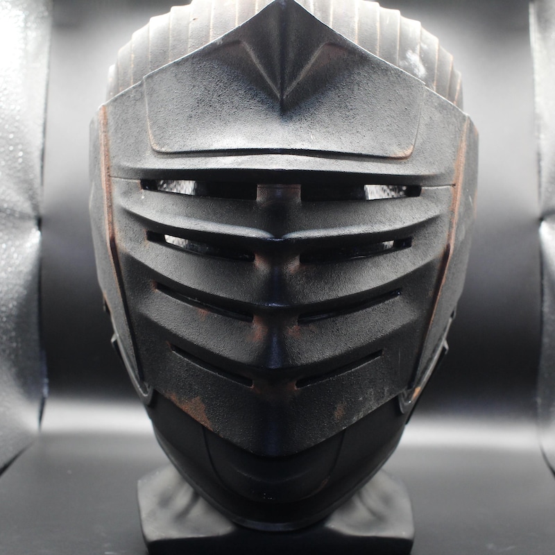 Qimir Helmet - Etsy