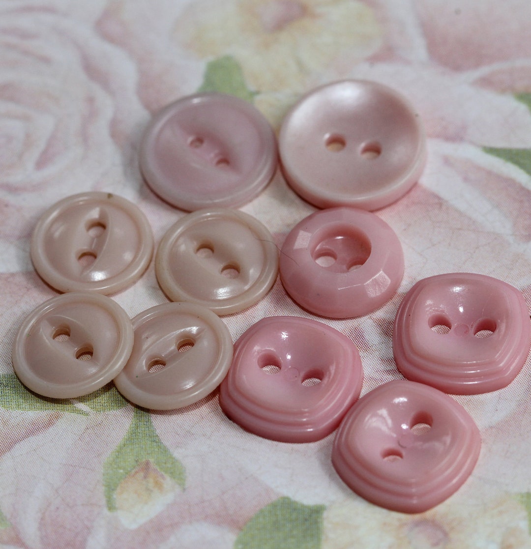 Baby Pinks / Vintage Buttons Assortment (10) Sewing / Crafts / Findings ...
