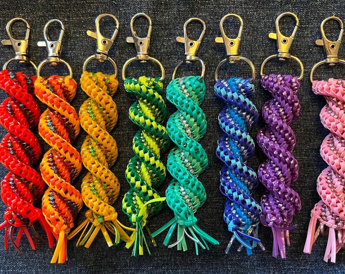 Custom 3 Sting Method Plastic Lanyard Gimp Boondoggle Lacing Rexlace ...
