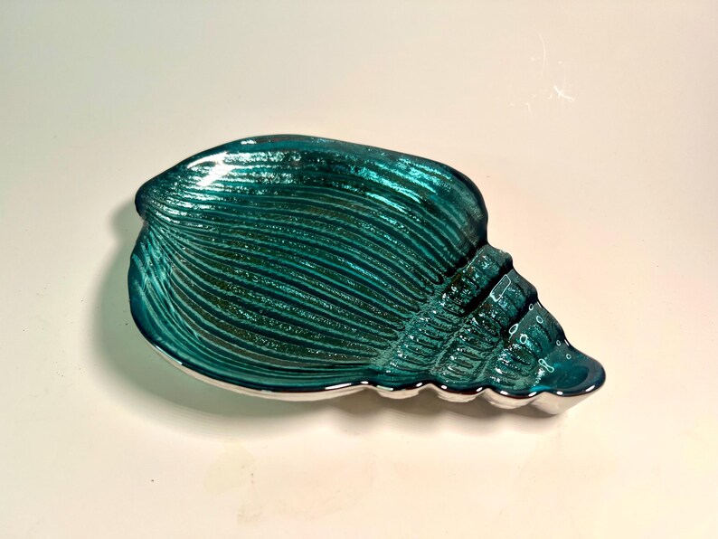 Vintage Turquoise Glass Shell Dish – Coastal Decor - Etsy