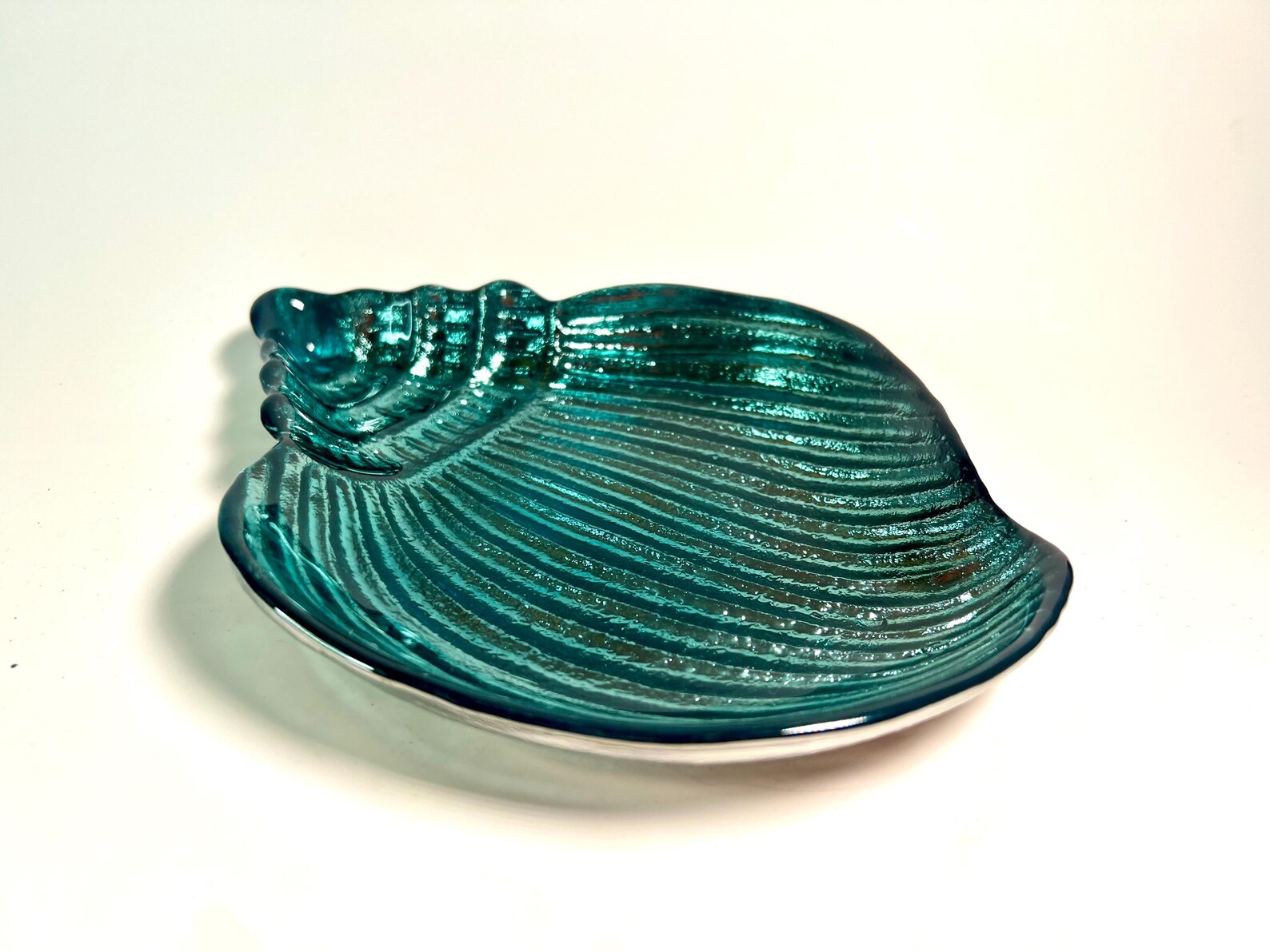 Vintage Turquoise Glass Shell Dish – Coastal Decor - Etsy