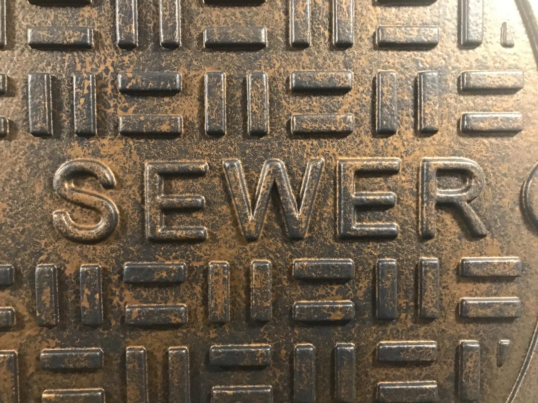 WD5. 24" Diameter Replica New York City Sewer Manhole Cover Wall Decor ...