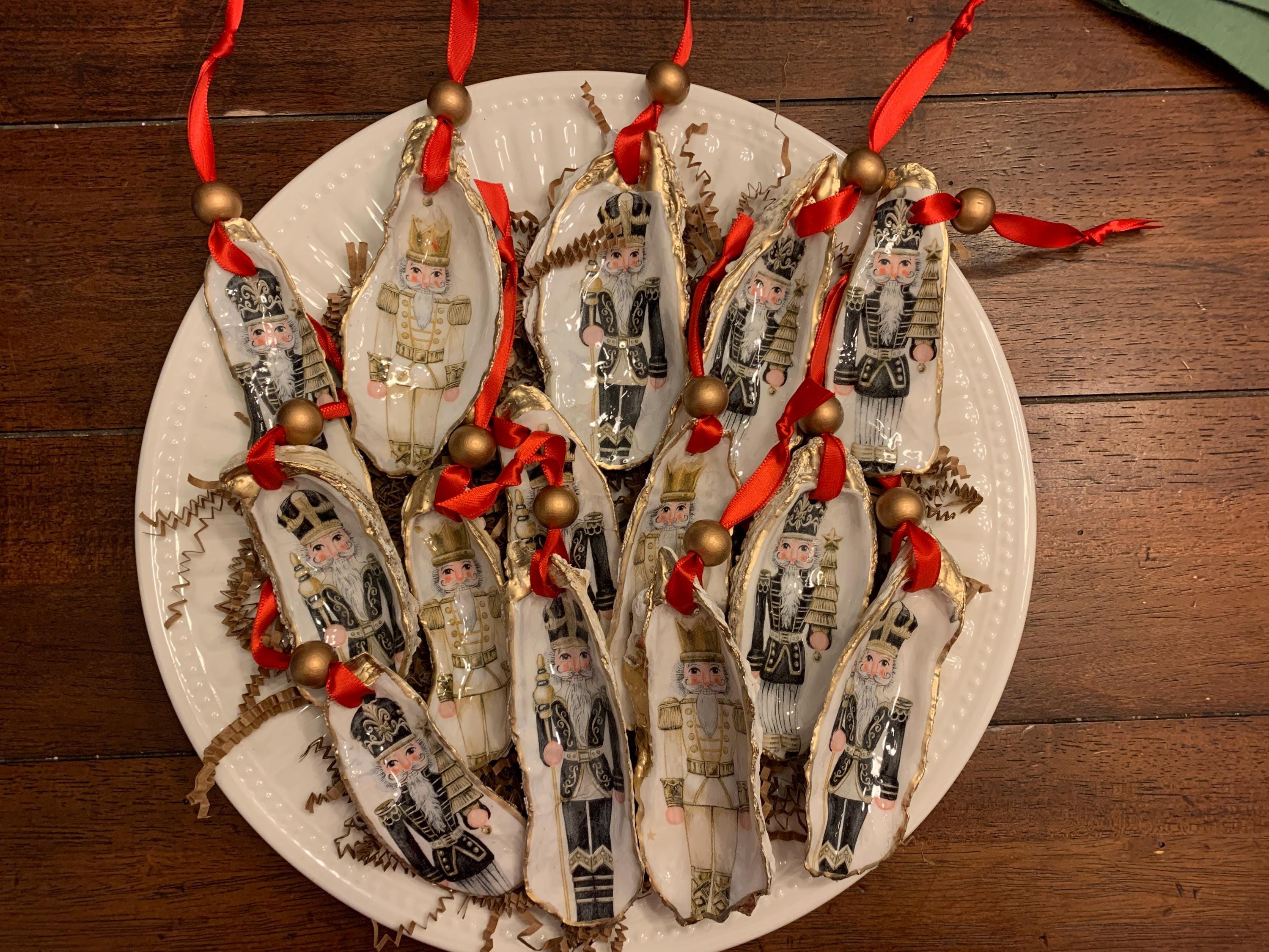 Nutcracker Oyster Shell Ornaments, Set of 1/3 Trio Christmas Nutcracker ...