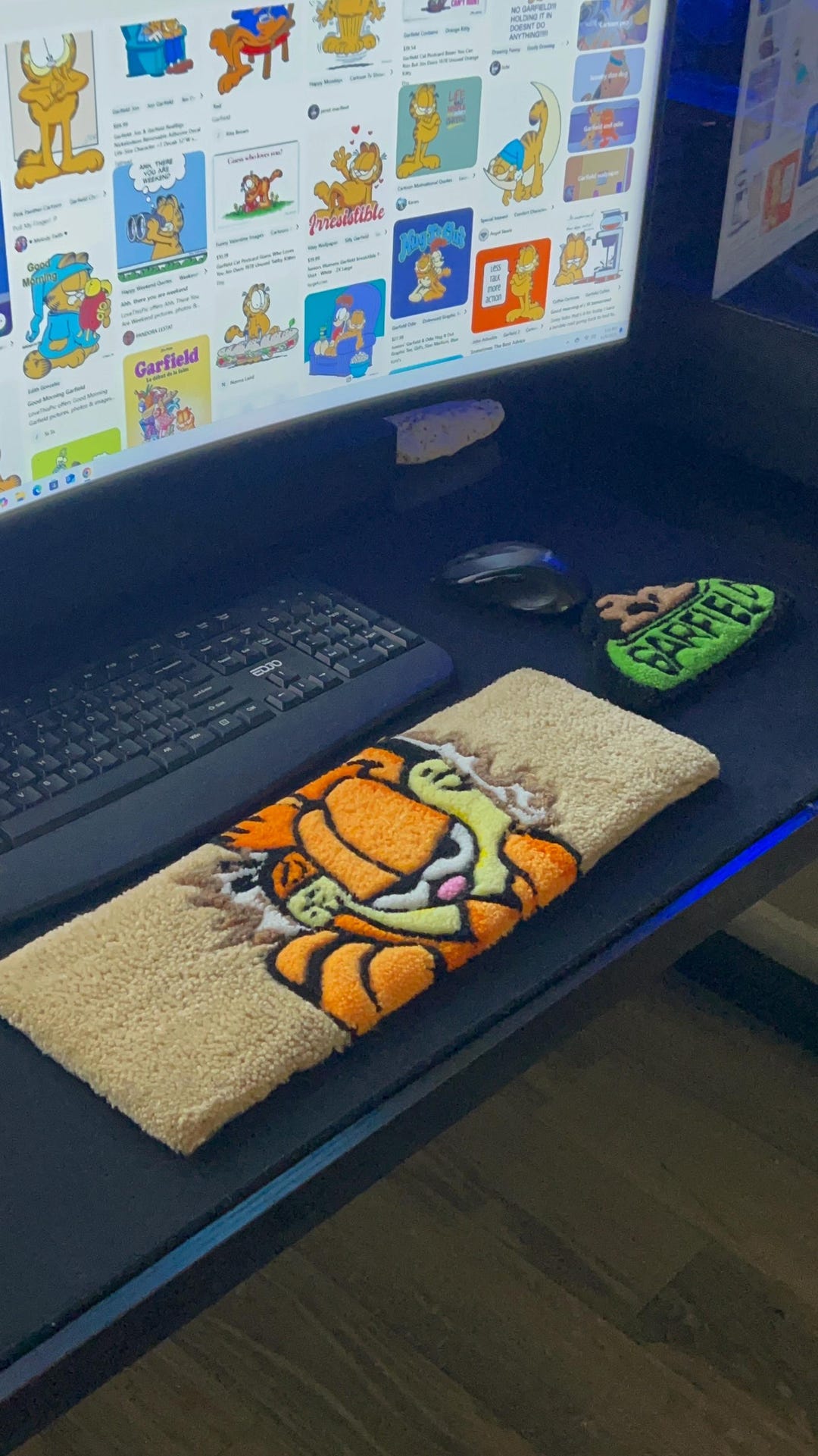 Tufted Garfield Keyboard/mouse Rug - Etsy