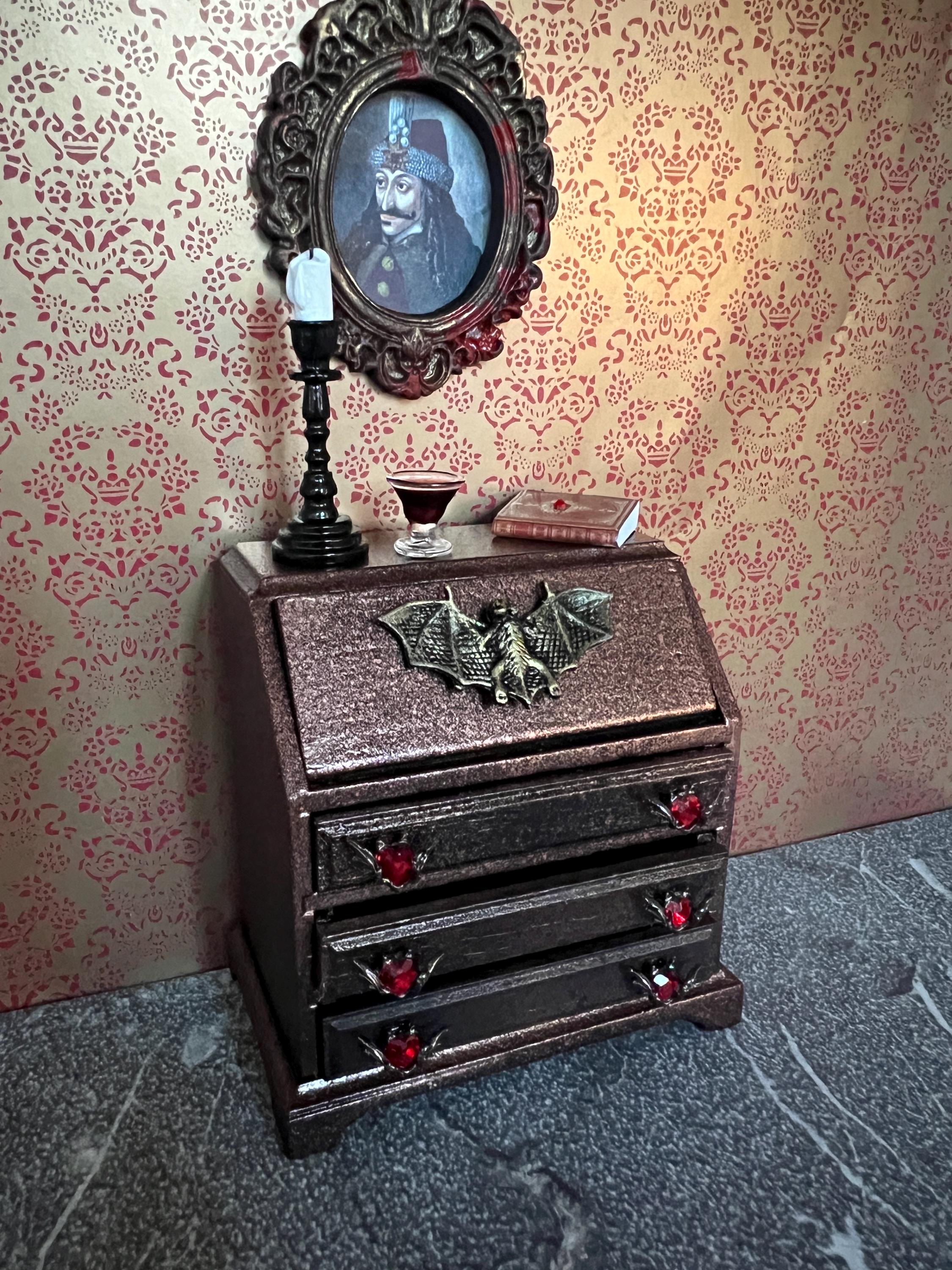 Miniature Dracula Vampire Gothic Goth Desk and a Chair for 1:12 ...