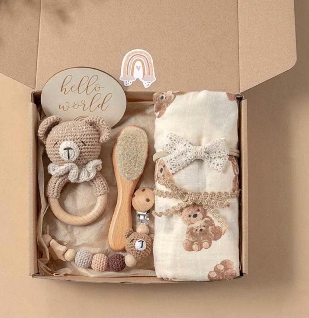 Baby Gift Set Box Newborn Gift Box Wooden Hamper Teddy Bear New Mum ...