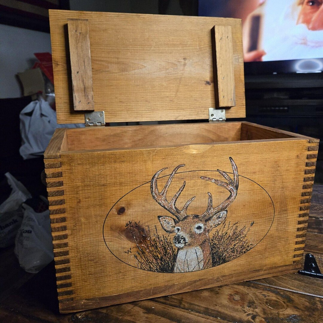 Vintage Lap Joint Wood Storage Country Decor Box Rope Handles Deer Buck ...