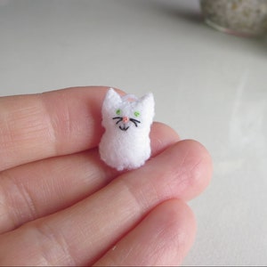 Tiny White Cat Miniature Felt Stuffed Animal , Tiny Felt Animal ...