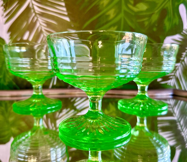 Anchor Hocking Circle Uranium Glass Sherbet/champagne Cups Set of 8 - Etsy