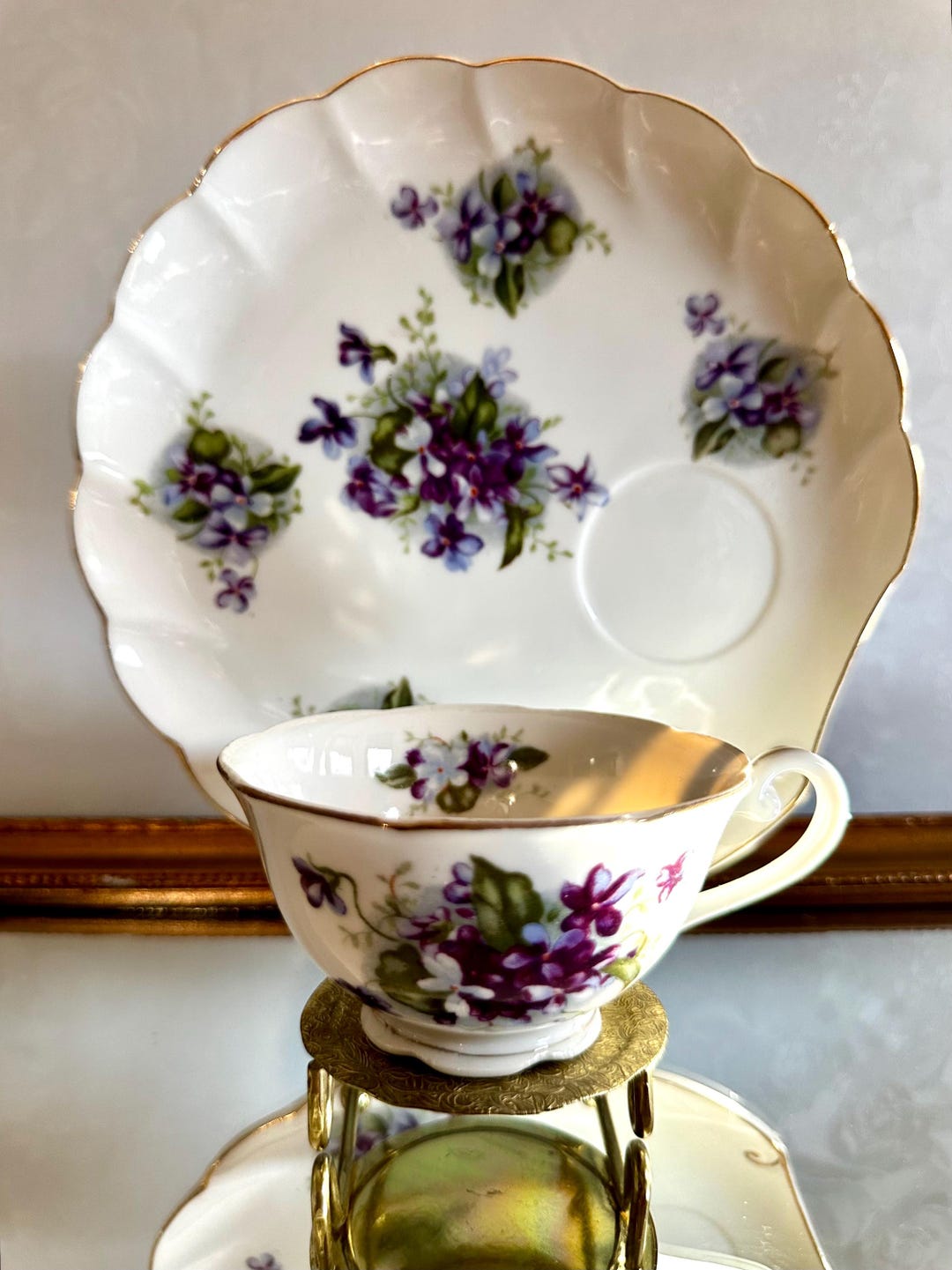 Lefton Vintage Hand Painted Purple Violets Tea Cups & Luncheon Plates ...