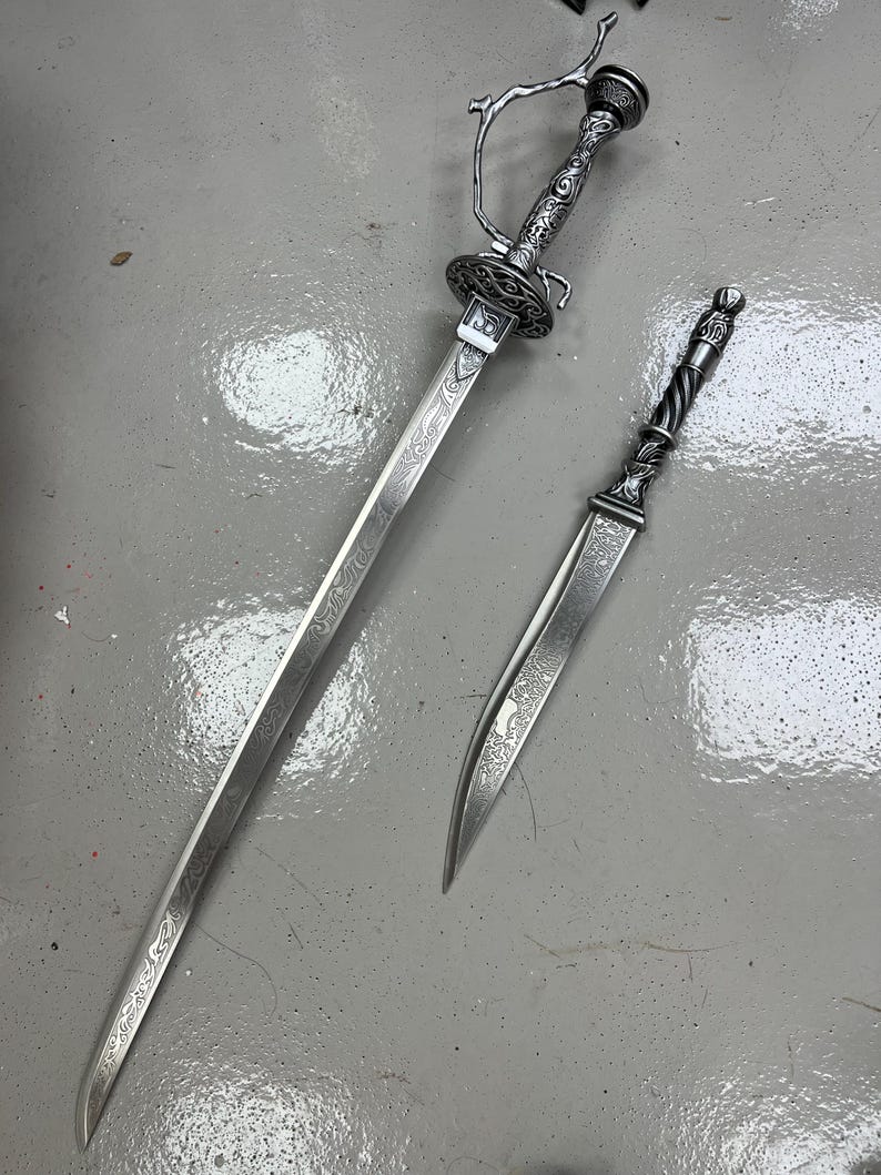 Bloodborne Hunter Rakuyo Blade Sword Cosplay Elden Ring Dark Souls ...