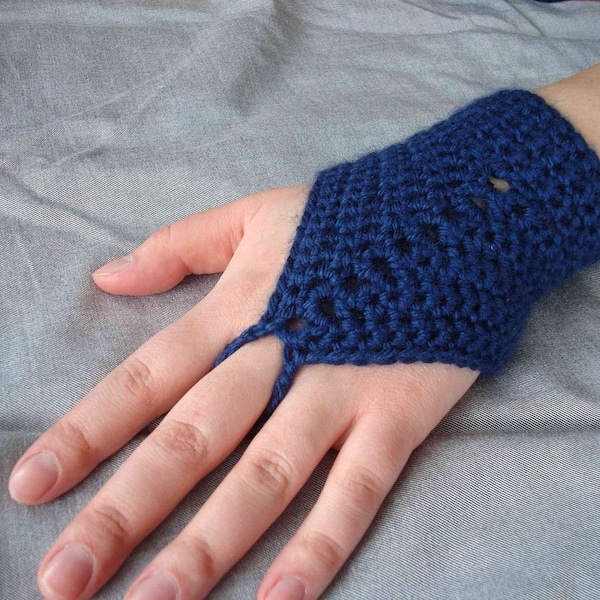 Gauntlet Pattern - Etsy