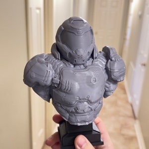 Doomguy Bust (pre Supported and Unsupported), Doom Game Stl File 3D ...