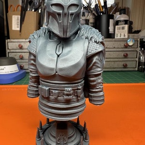 The Armorer Bust (pre Supported and Unsupported), the Armorer Stl 3D ...