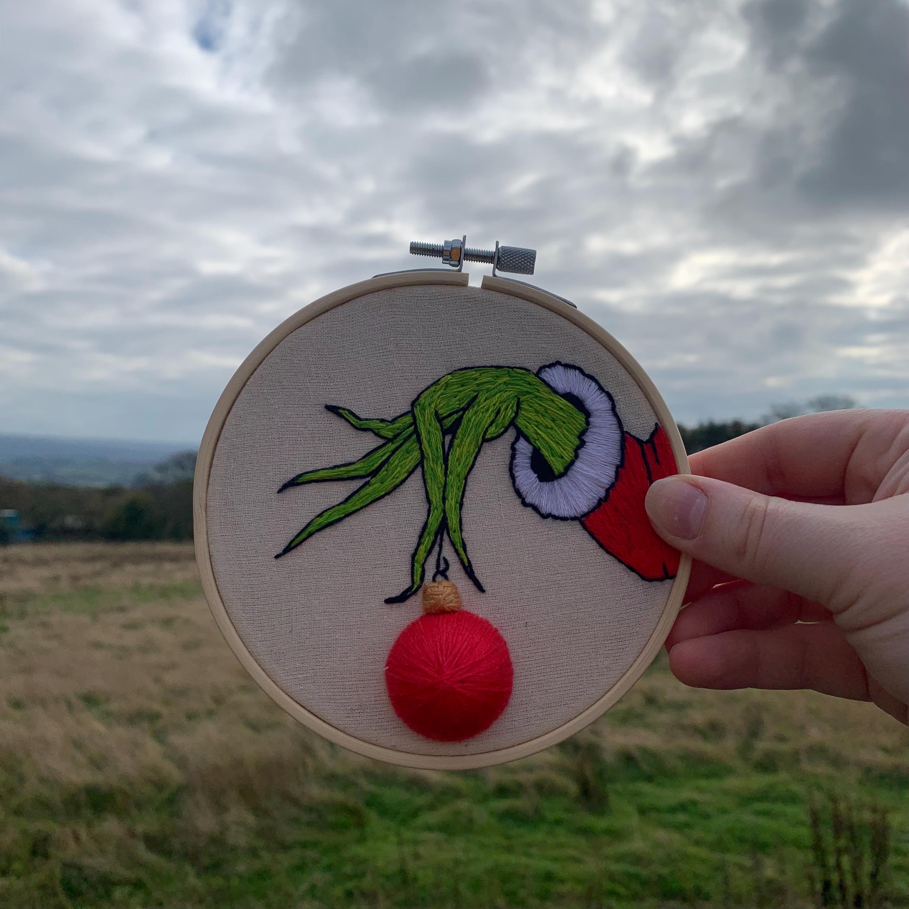 Grinch Hand Embroidery Pattern, PDF Template Download, Includes DCM Colours Used, Christmas ...