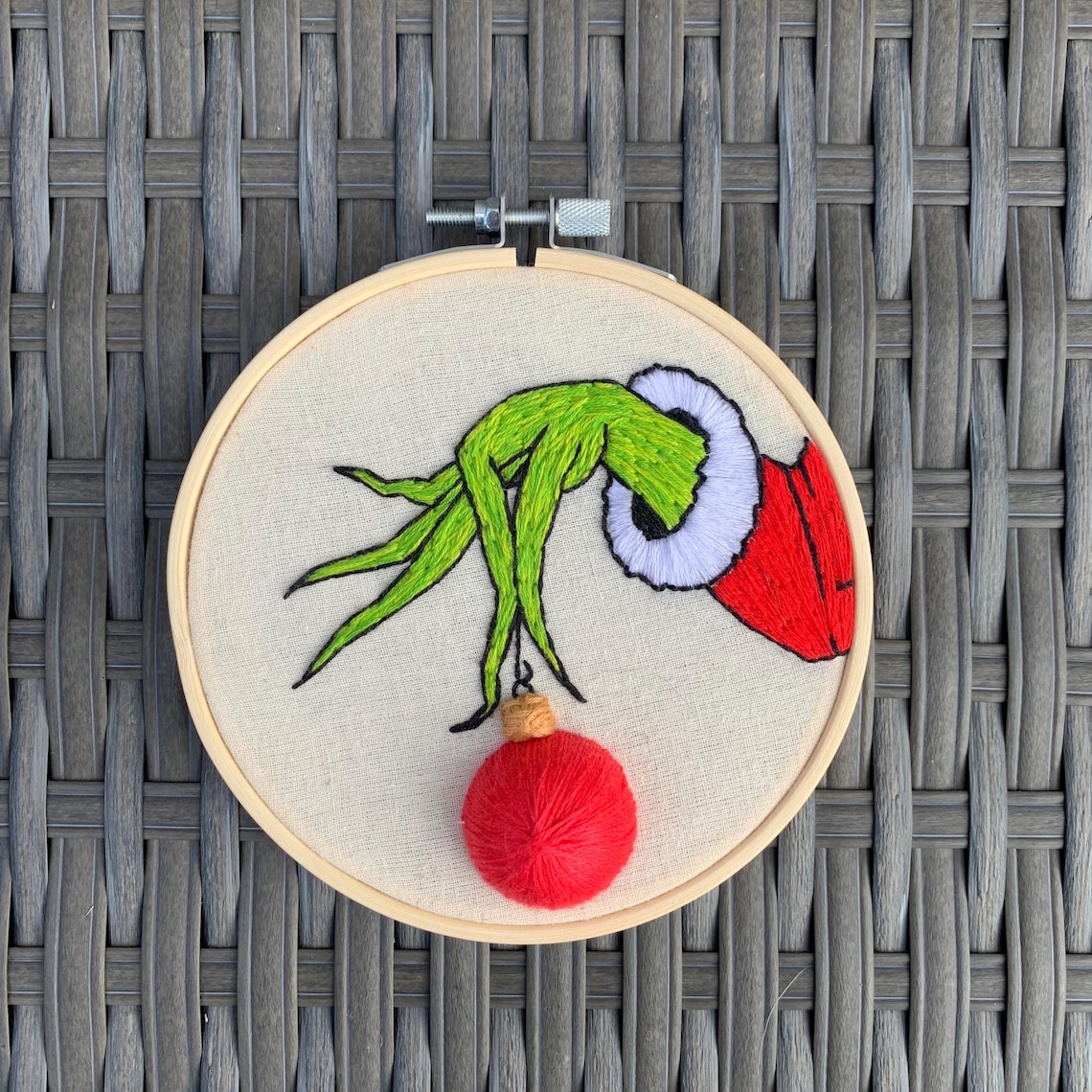 Grinch Hand Embroidery Pattern, PDF Template Download, Includes DCM Colours Used, Christmas ...