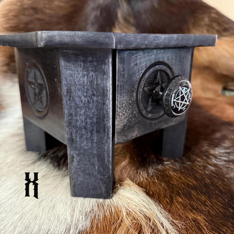 Pentagram Wood Altar Table With Crystal, Mini Witch Ritual Table - Etsy