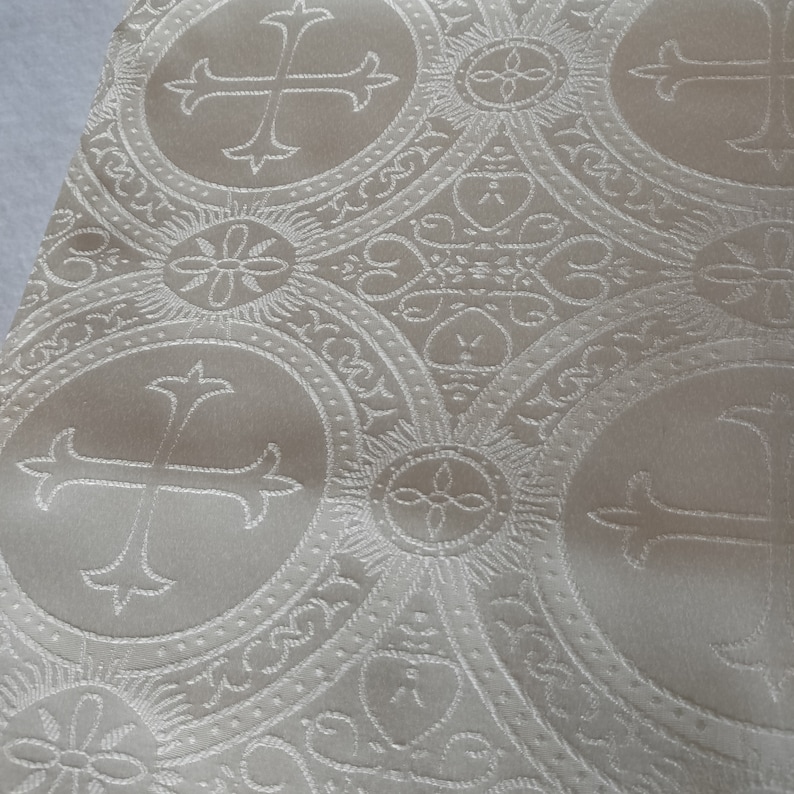 Off-white or Ivory CHRISTIAN ALTAR RUNNERS Crosses, Table Runner ...