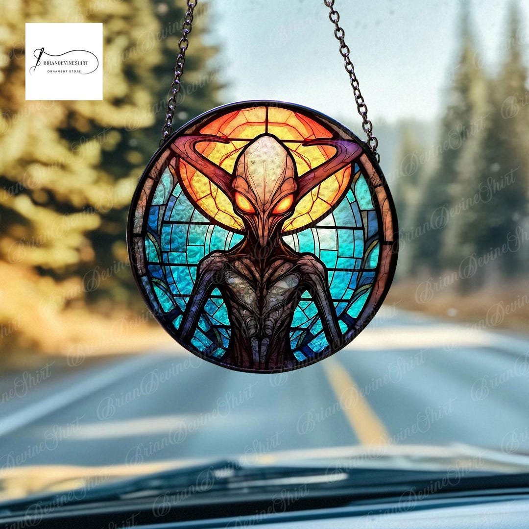 Alien Stained Glass Suncatcher , Sci-fi Suncatcher Art Panel, Handmade ...
