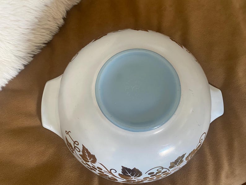 Vintage Pyrex Golden Grapes Cinderella Bowl 444 White & Delphite Blue 4 ...