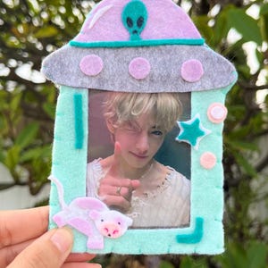 UFO Photocard Holder - Handmade Alien Spaceship Decorative Felt Photo ...