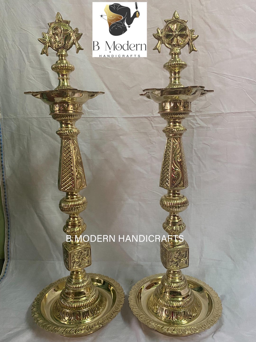 26 Inches Brass Pattai Kuthu Vilakku With Sangu Chakra Head - Etsy