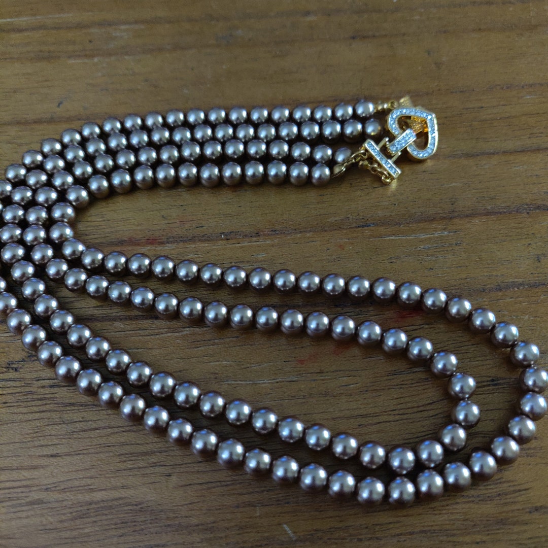Vintage Double Strand Cultured Pearls. 20 Inches in Length. - Etsy