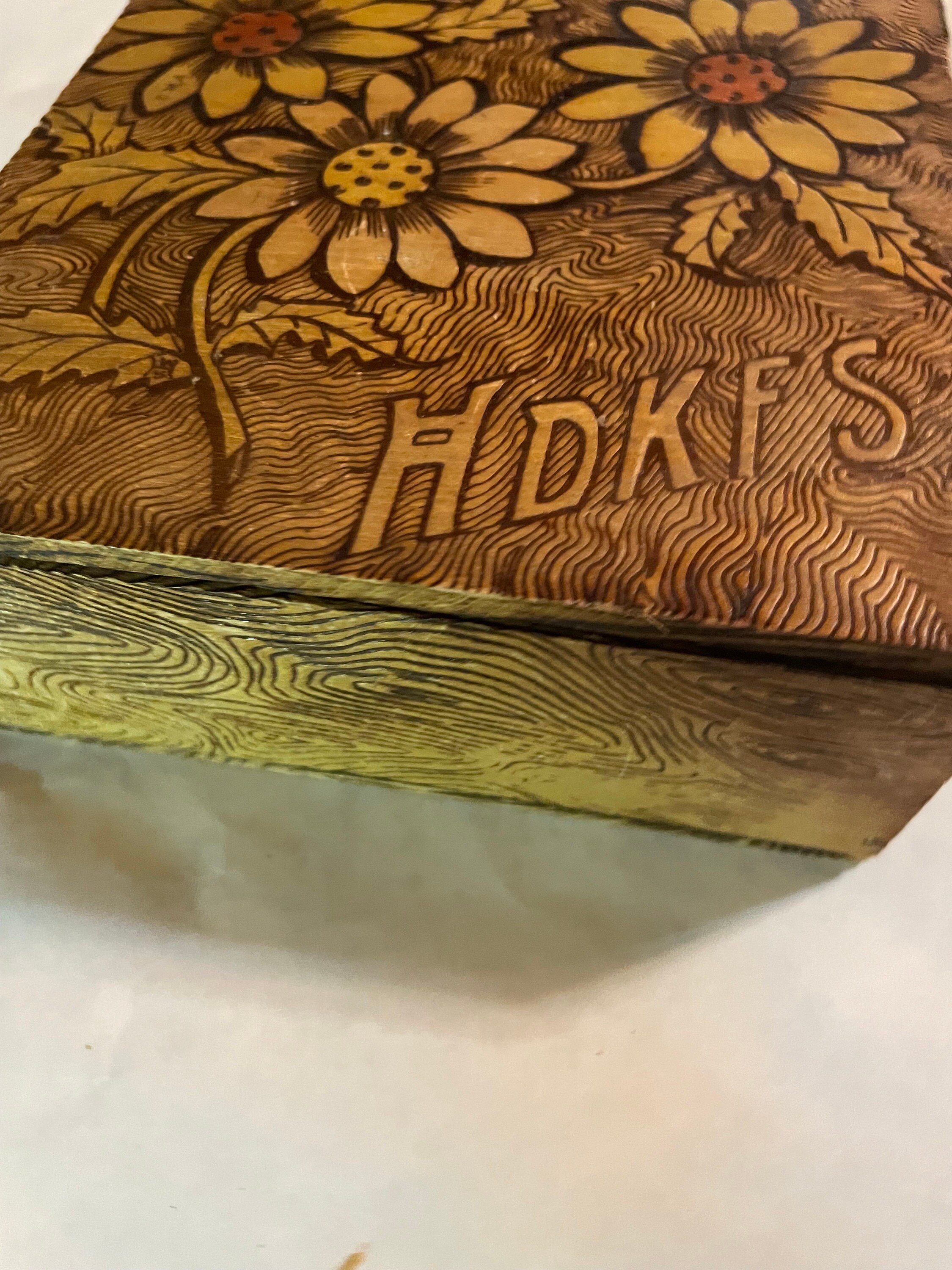 Antique Pyrography HDKS Flemish Art Handkerchief Box Burned Flowers ...