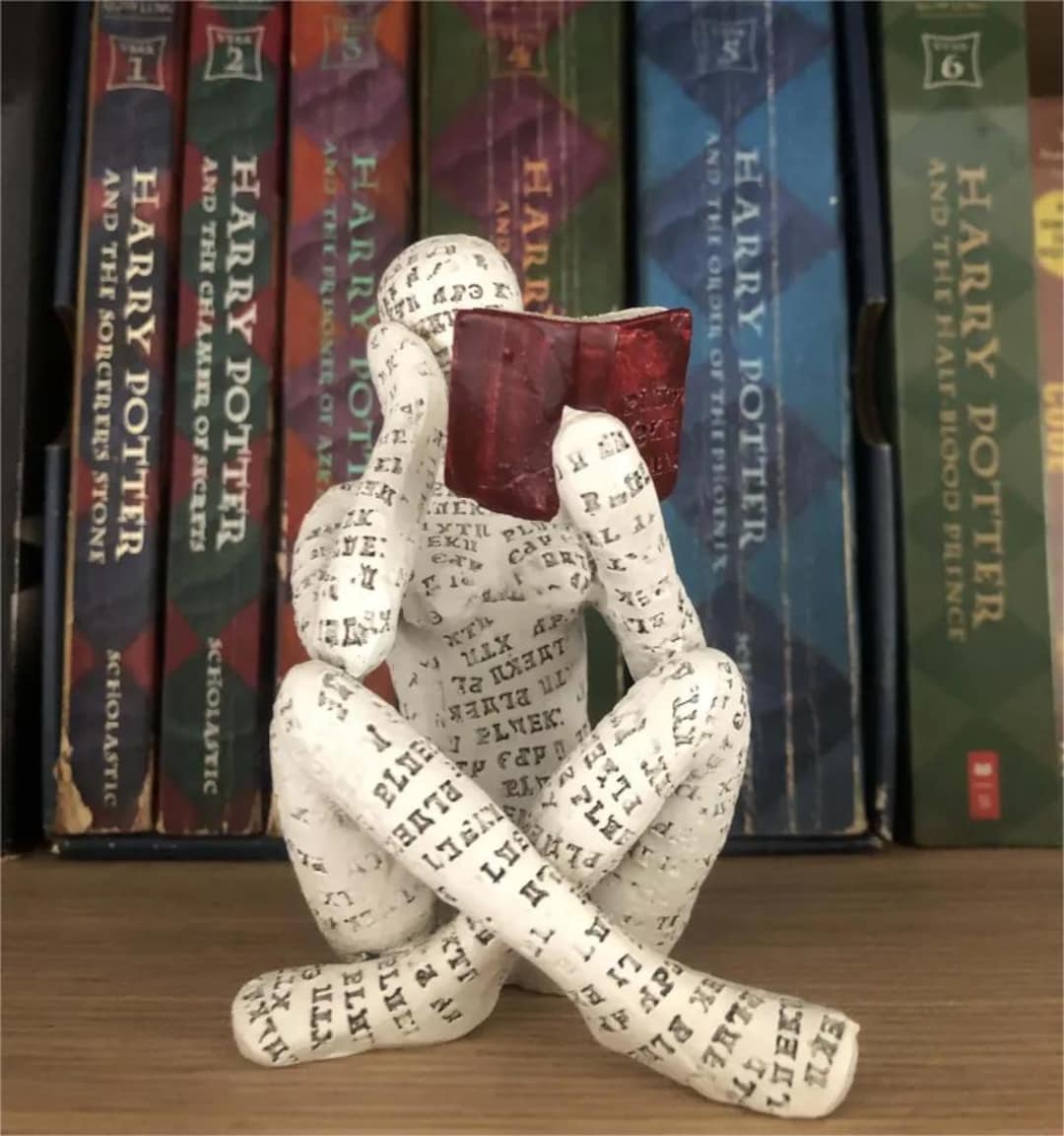 Reading Woman Resin Statue Desktop Decoration and Ornament for Home ...