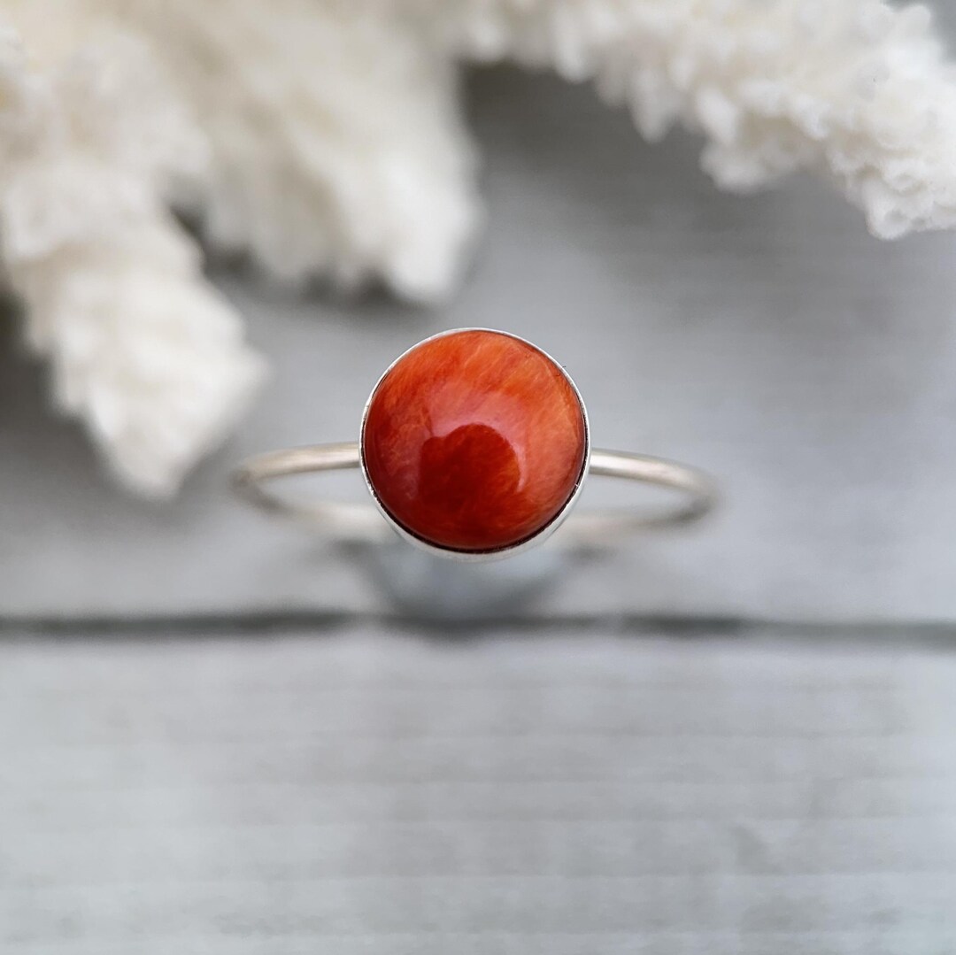 Red Spiny Oyster Shell and Sterling Silver Ring. Size 7 Us/canada - Etsy